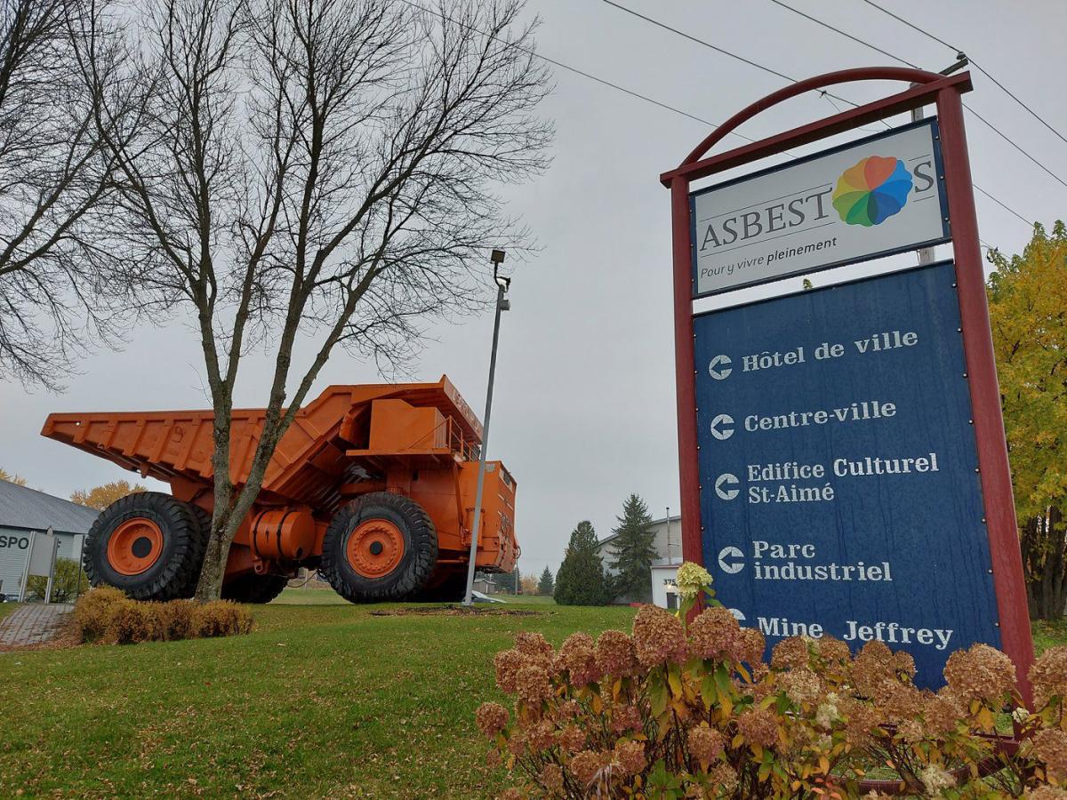 Asbestos devient Val-des-Sources - Patrimoine Drummond